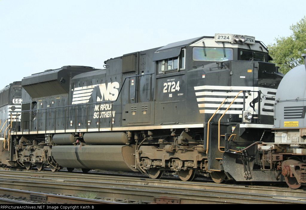 NS 2724